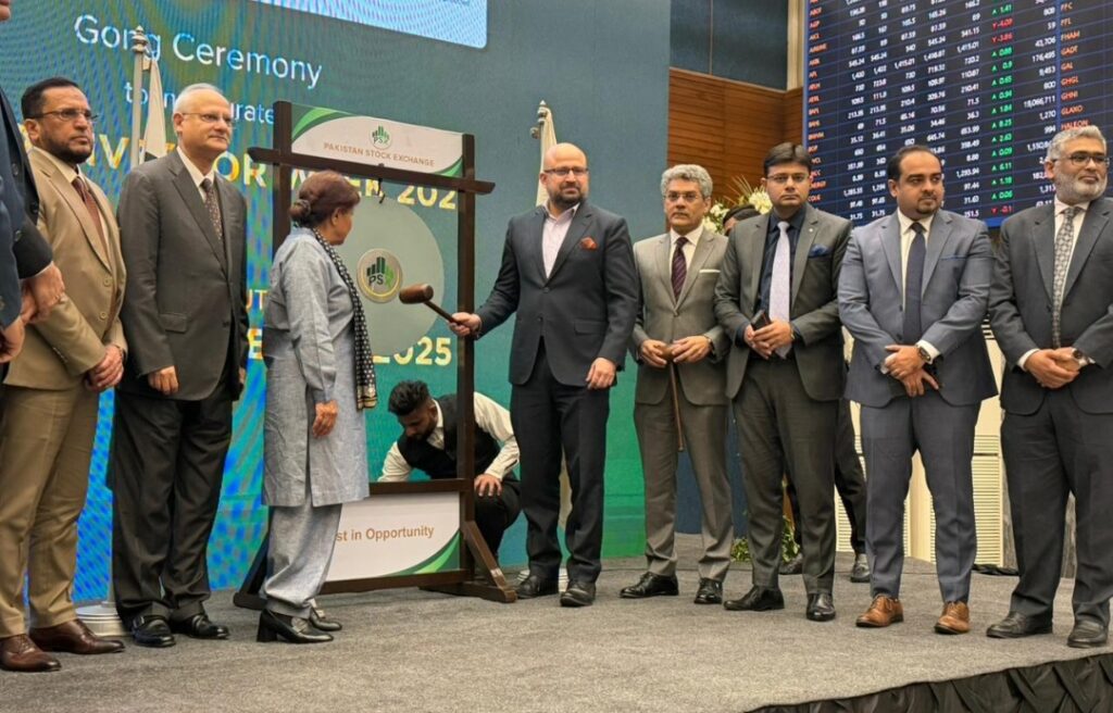 Gong Ceremony at PSX marks the inauguration of World Investor Week 2025 ...